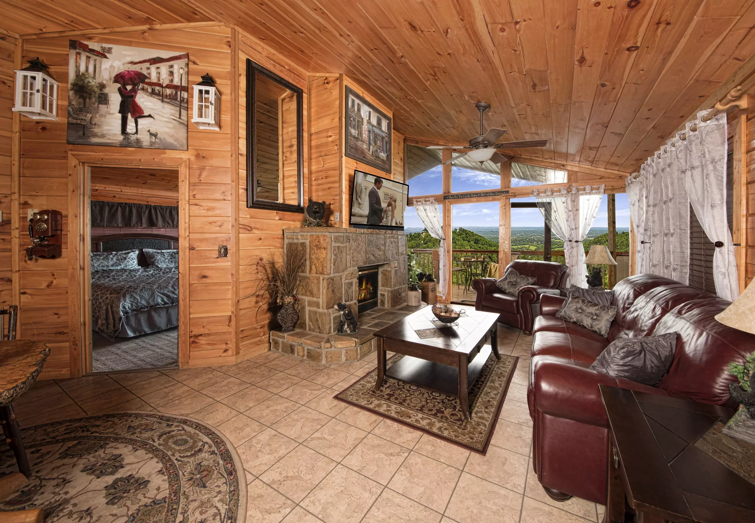 Bearly Rustic - 1 Bedroom Sevierville Cabin Rental