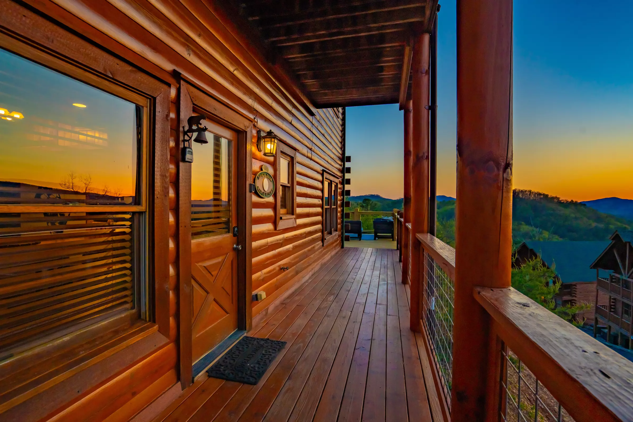 Amazing Adventure Lodge - 7 Bedroom Sevierville Cabin Rental